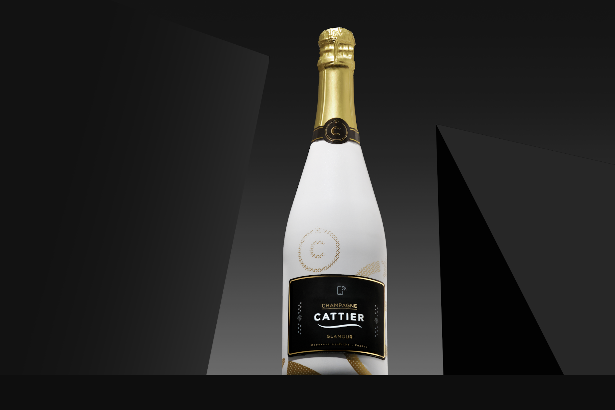 Inuru x Packhelp: nowe etykiety szampanów Cattier